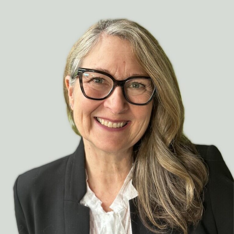 Vanessa Bragg \ PowerUp Leadership